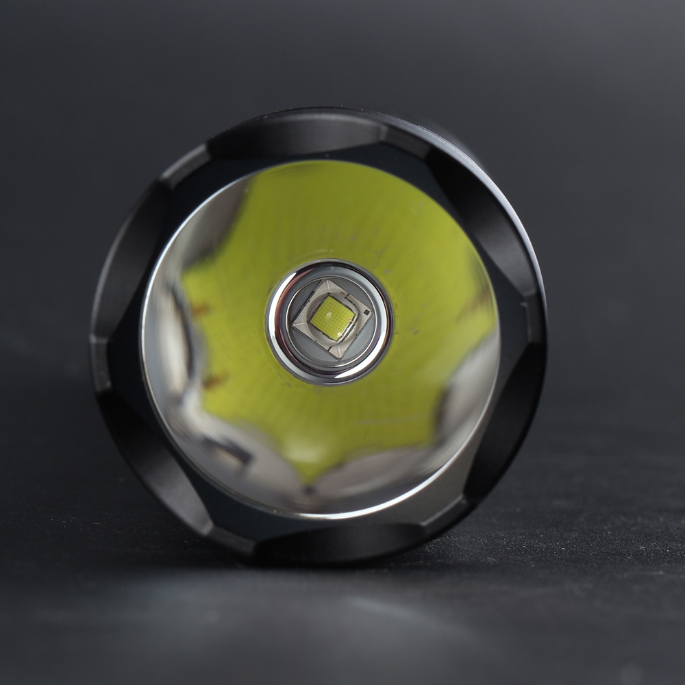 Convoy M21B flashlight with luminus sst40 – Vicedeal