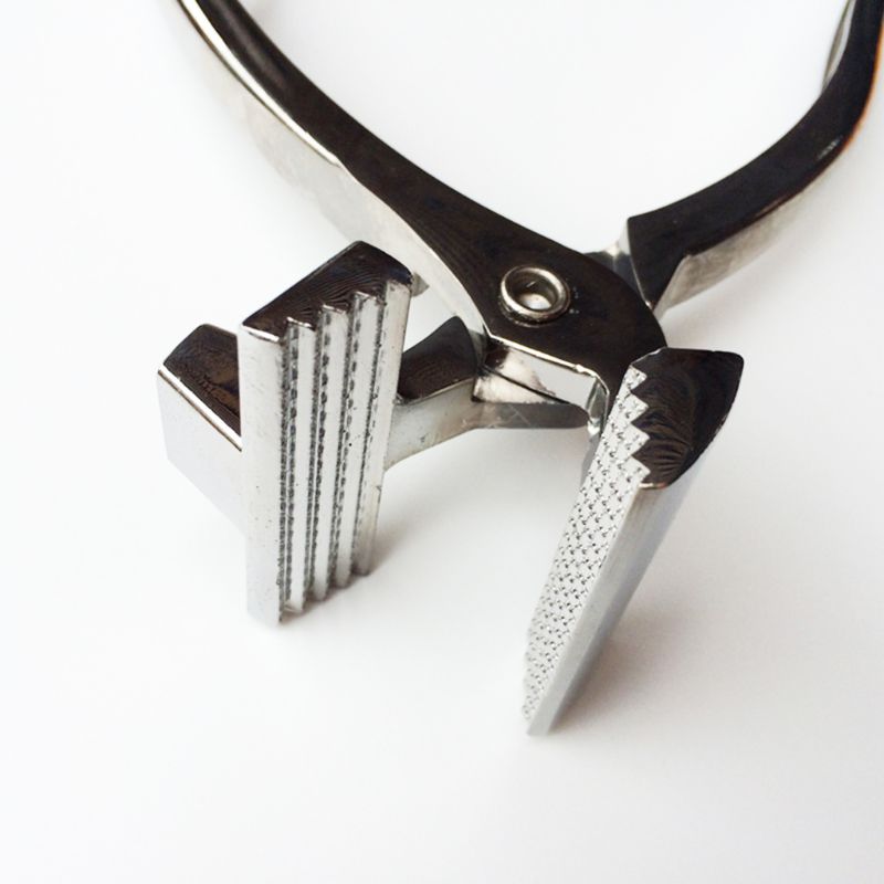 6cm Zinc Alloy Canvas Stretching Plier Standard Jaw Stretcher Bars ...