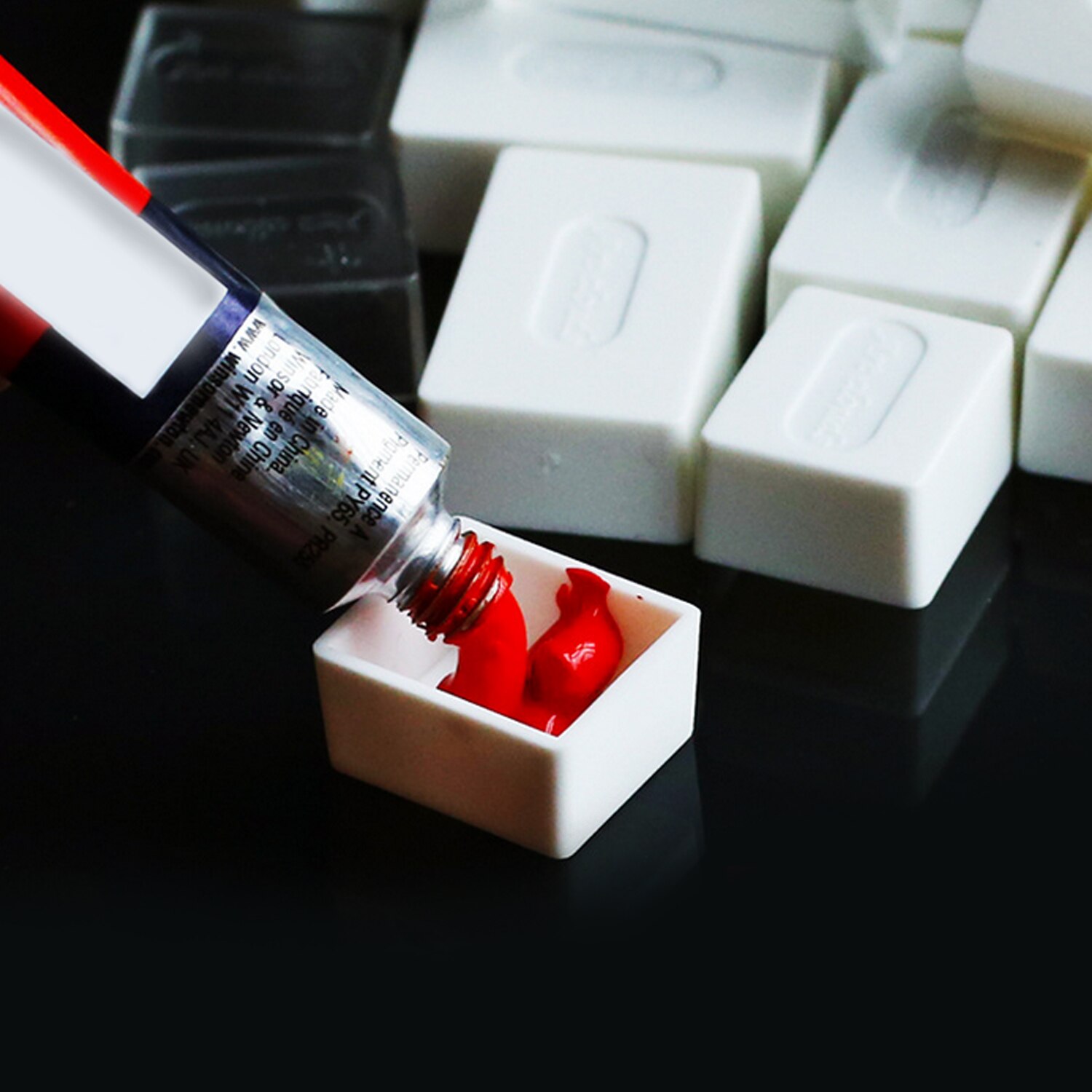 Empty Watercolor Paint Tins 48 Box with 24pcs Full... – Grandado