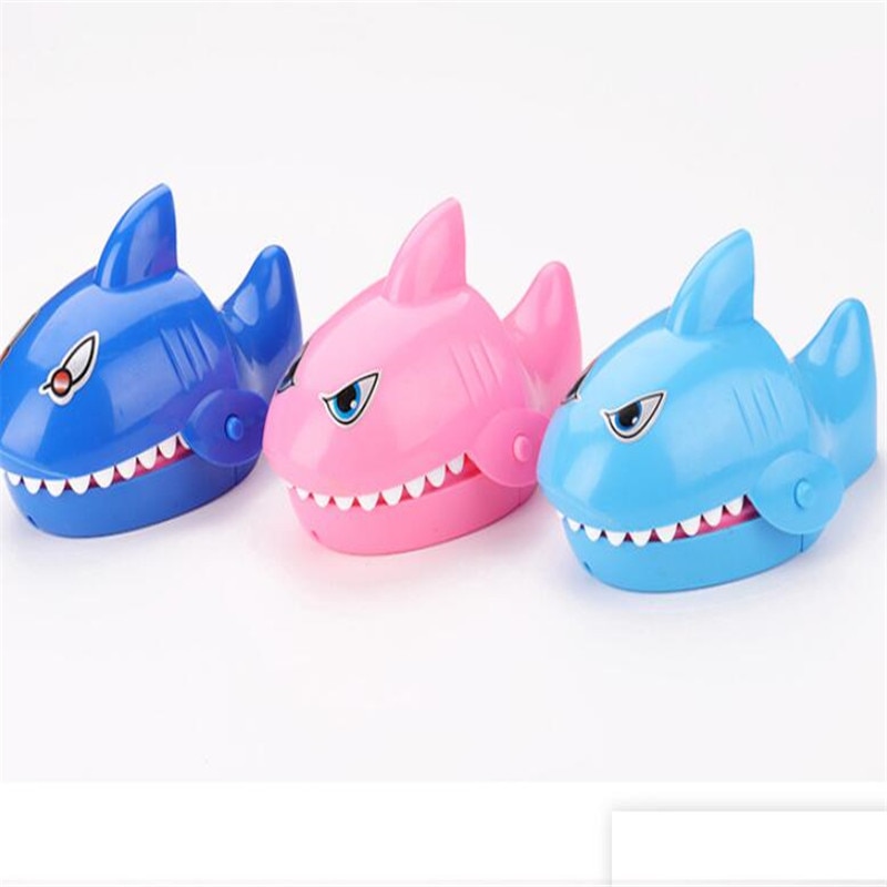 Novelty Plastic Biting Shark Board Table Games Pra... – Vicedeal