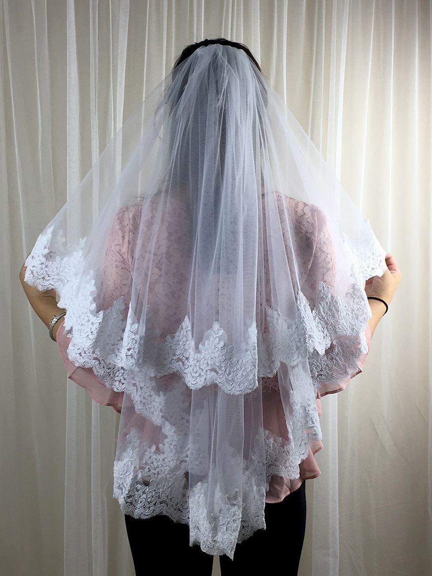 frauen Kurze Spitze Hochzeit Schleier mit Kamm 2 S... – Grandado