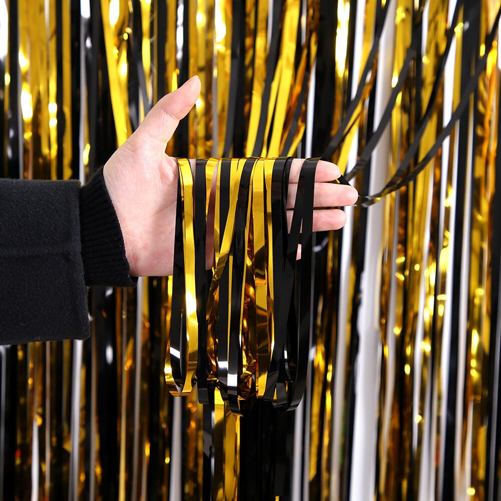 Graduation Party Gold Black Foil Tinsel Fringe Cur... – Grandado