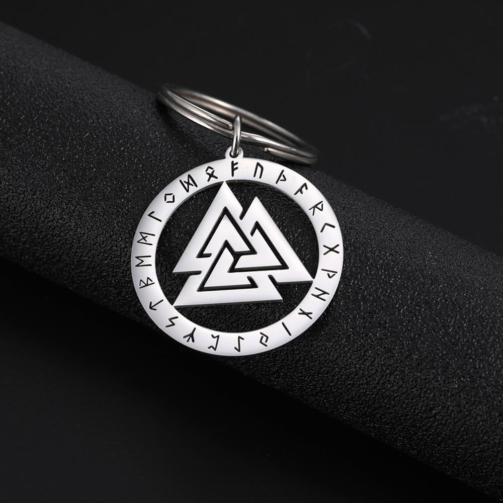 SKYRIM Valknut Triskelion Nordic Runes Car Key Cha... – Grandado