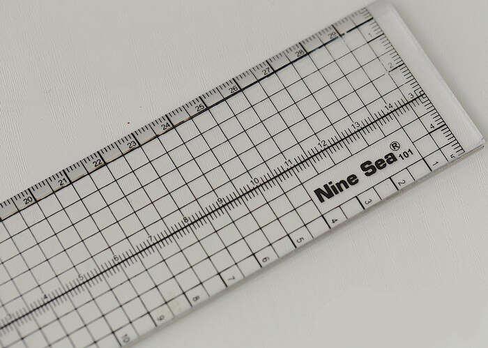 Ritmall lapptäckslinjal justerade vår framkant met... – Grandado