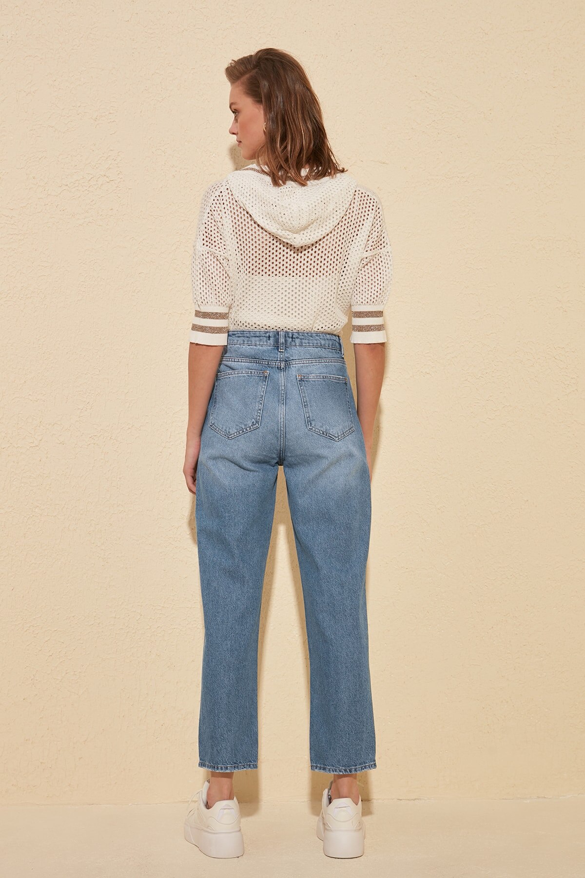 Trendyol Ripped Detailed High Bel Straight Jeans T... – Grandado