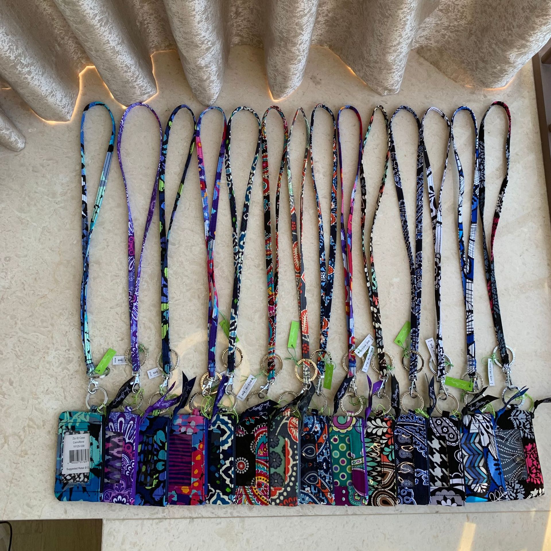 VB ID Card Holder Card Case Credit Chest Hanging N... – Grandado