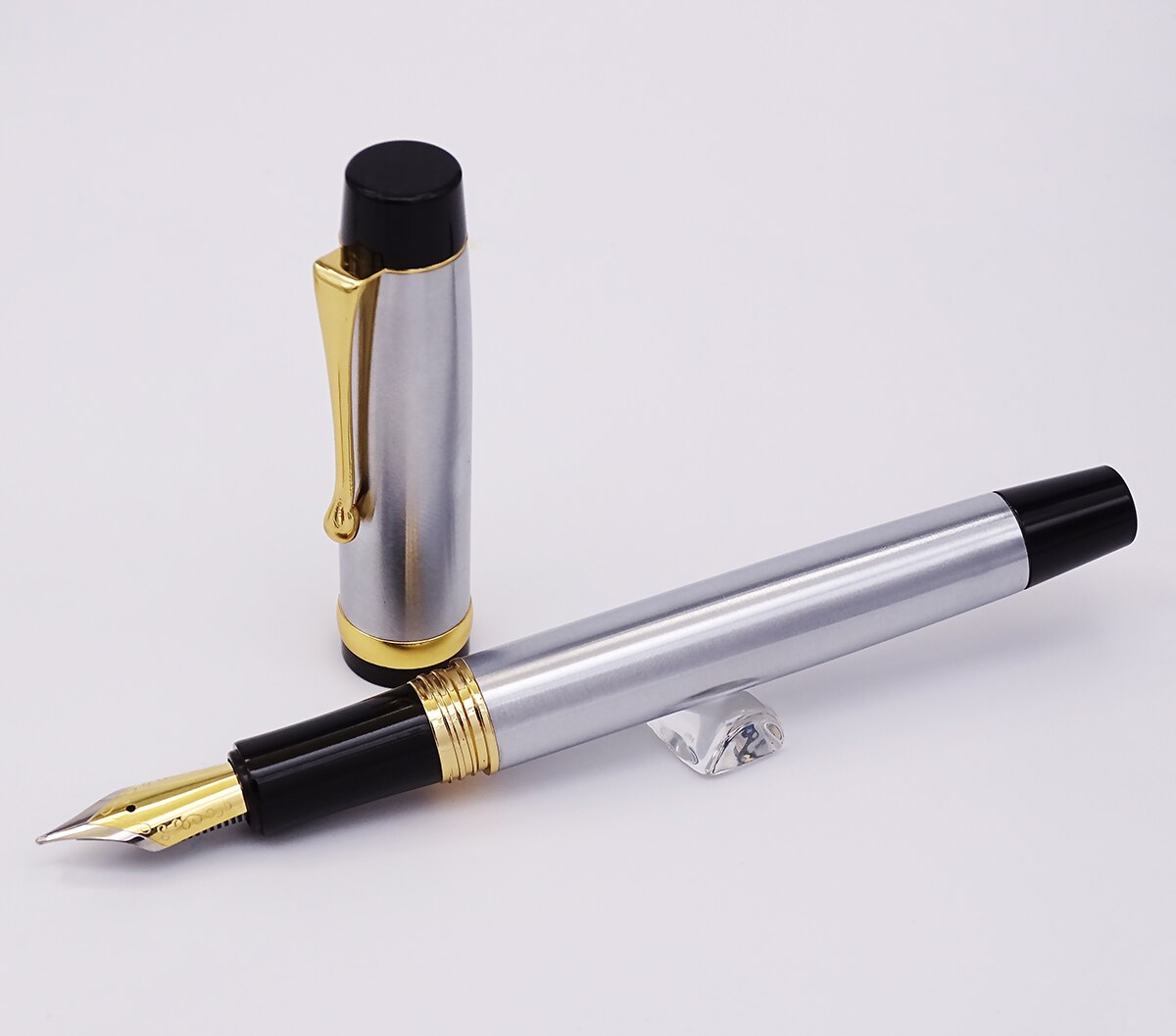 Jinhao 15 Noble Silver Fountain Pen Medium Nib 0.7... – Grandado