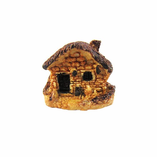 Small Village House Terrarium Object (E015) – Grandado