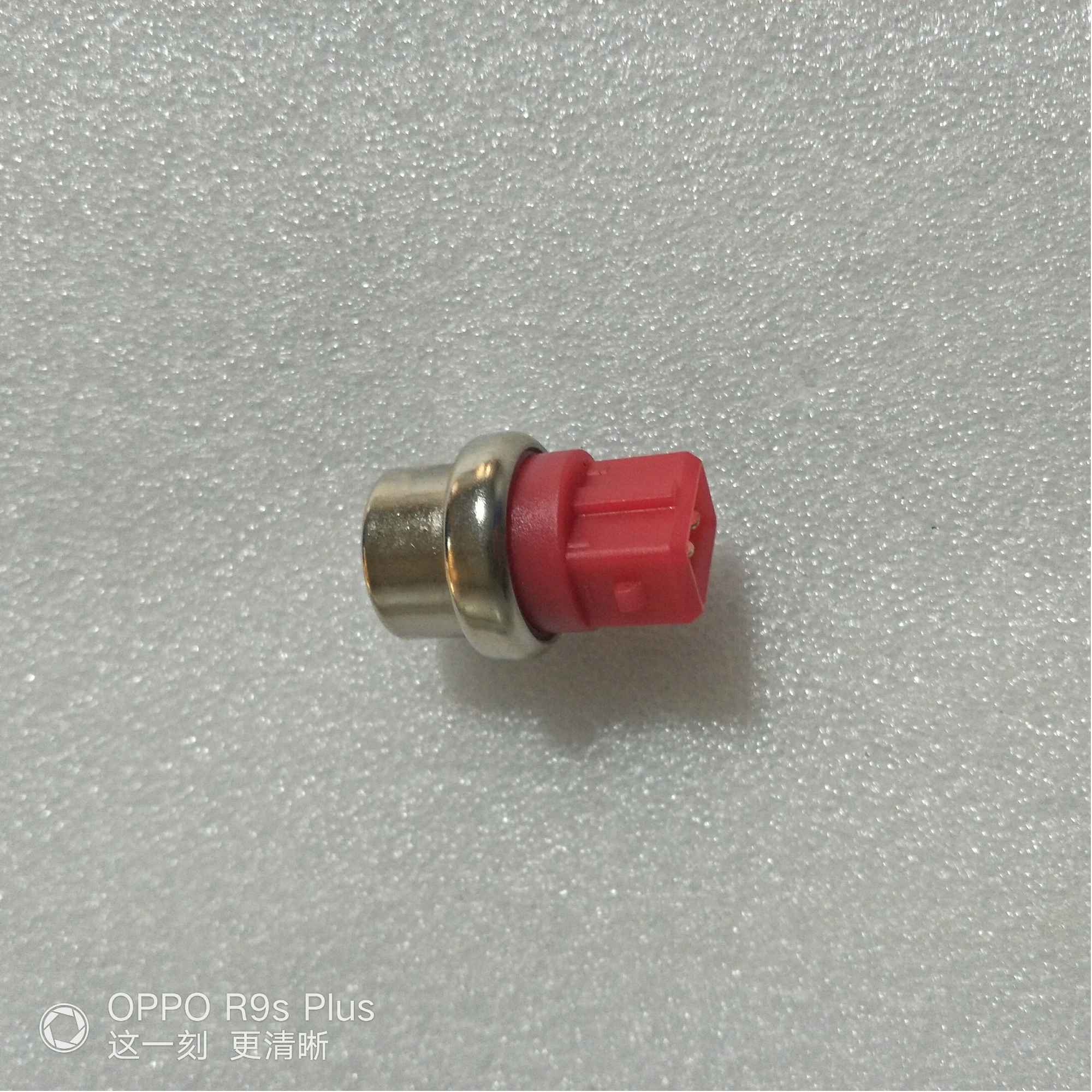 Good Water Temperature Sensor For VOLK SWAGEN CADD... – Vicedeal
