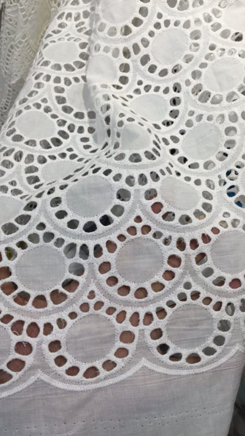 1 Yard Unique Scalloped Cotton Eyelet Fabric 51" W... – Grandado