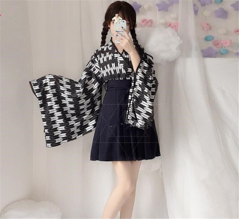 Girls Japanese Style Retro Kimono Floral Long Slee... – Grandado