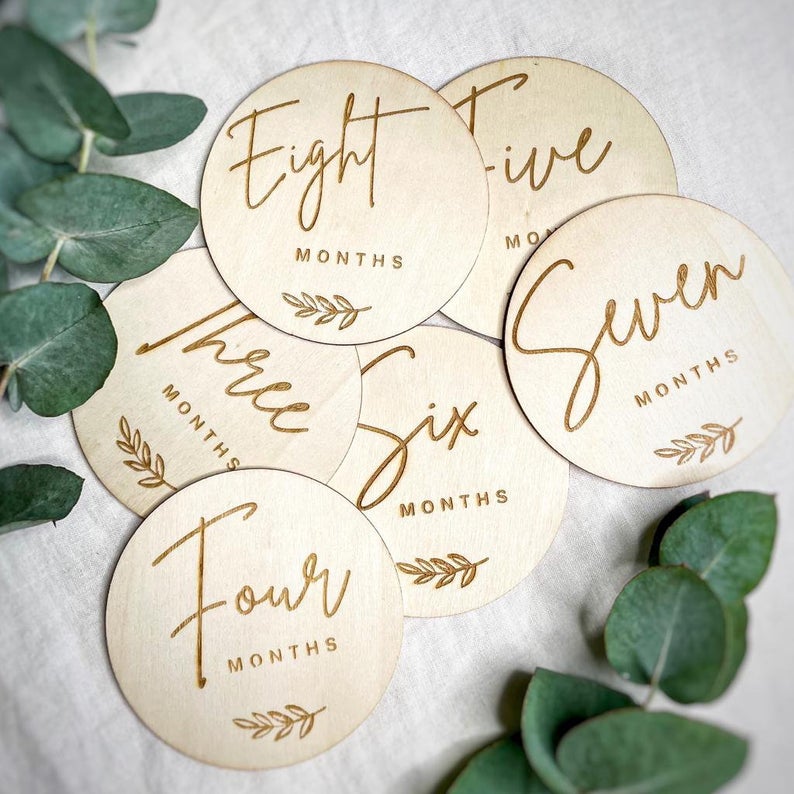 Wooden Monthly Milestone discs for Baby Photos | B... – Grandado