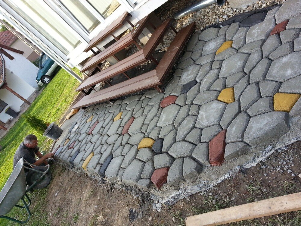 The Garden Stone Road Concrete Molds Pavement Mold DIY Plastic Path ...