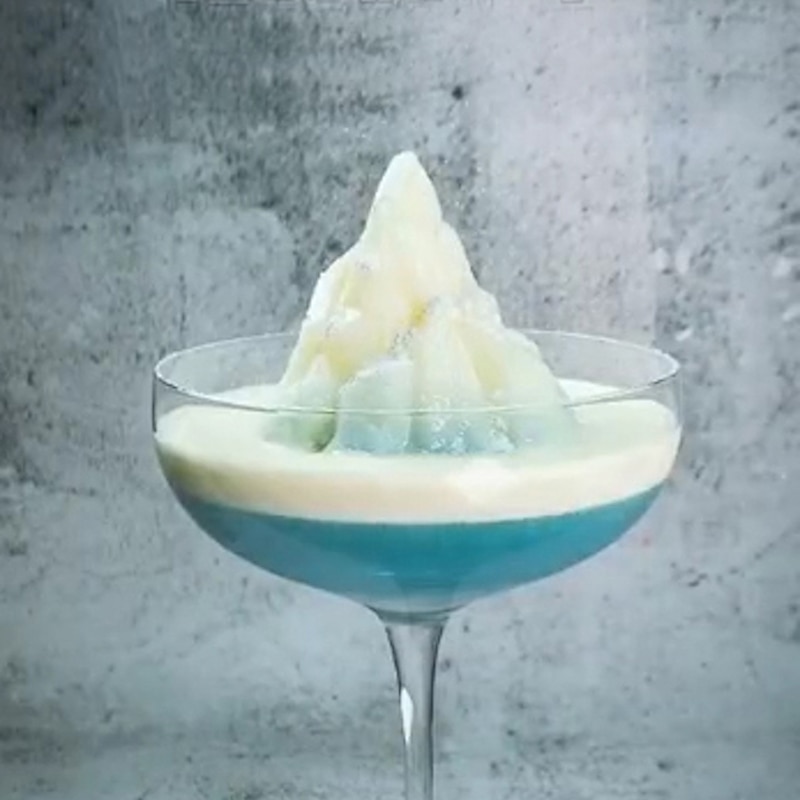 Single Iceberg Snow Mountain Volcano Silica Mousse... – Vicedeal