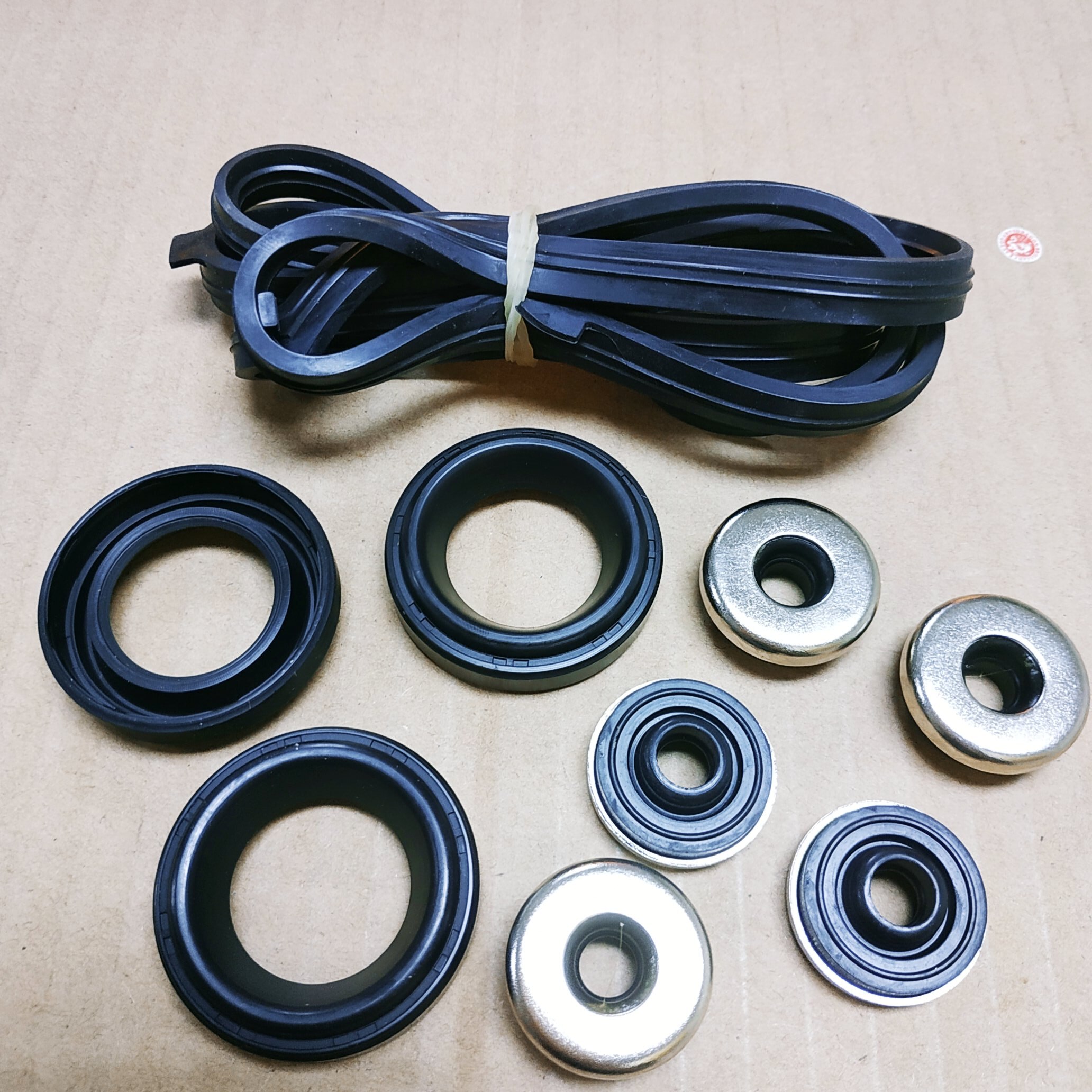 Auto Sensor GENUINE VALVE COVER GASKET SET OEM 120... – Vicedeal