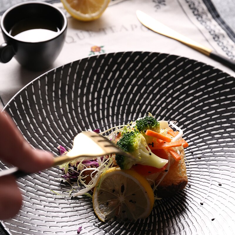 Western-style Cutlery Black Spiral Texture Under G... – Vicedeal