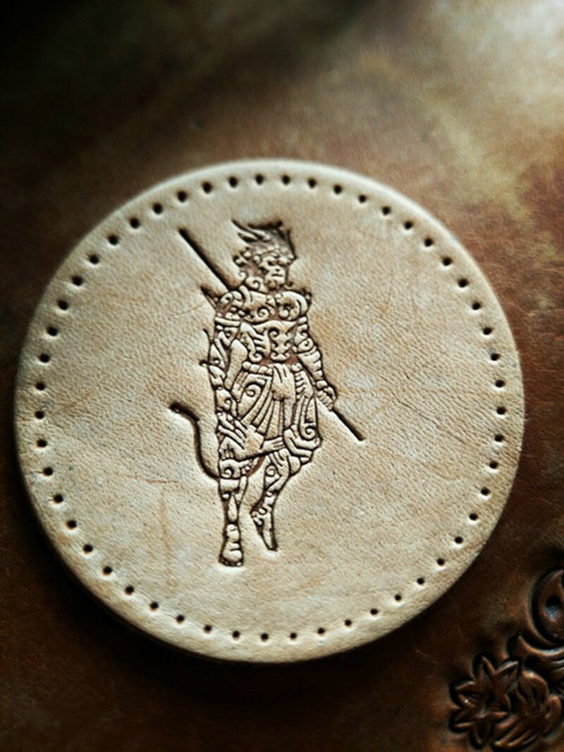 Great Sage Equal to Heaven pattern Hand-work leath... – Grandado