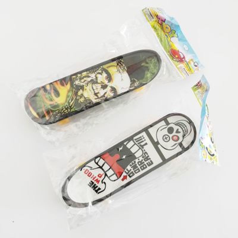 Plastic Mini Finger Skateboarding Fingerboard Toys... – Grandado