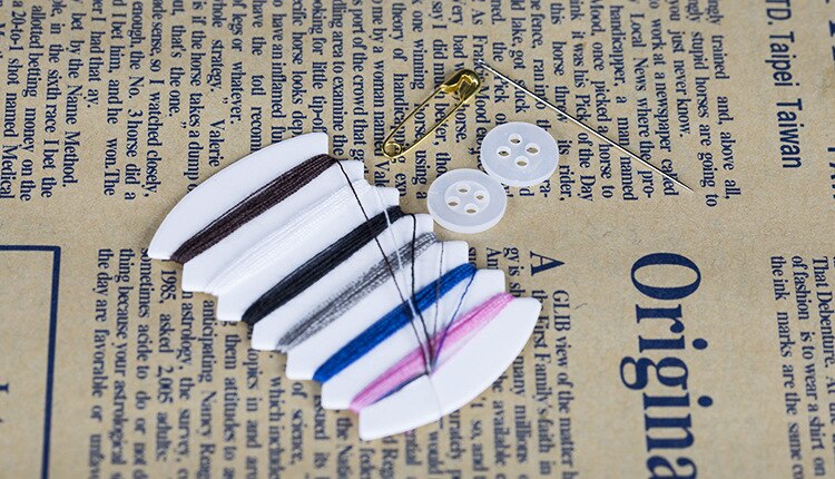 30 set Mini Draagbare Naaien Kit Naald Draad Knop ... – Vicedeal