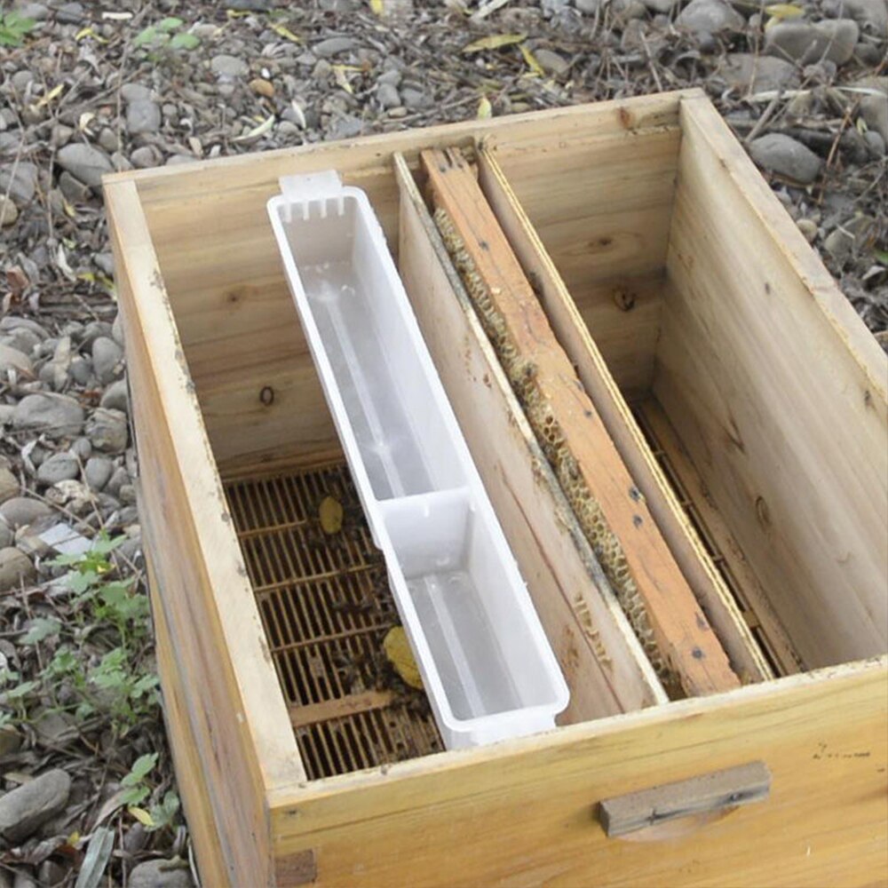 1PCS Bee Plastic Feeding Trough 1.5 Liters Beehive... – Grandado