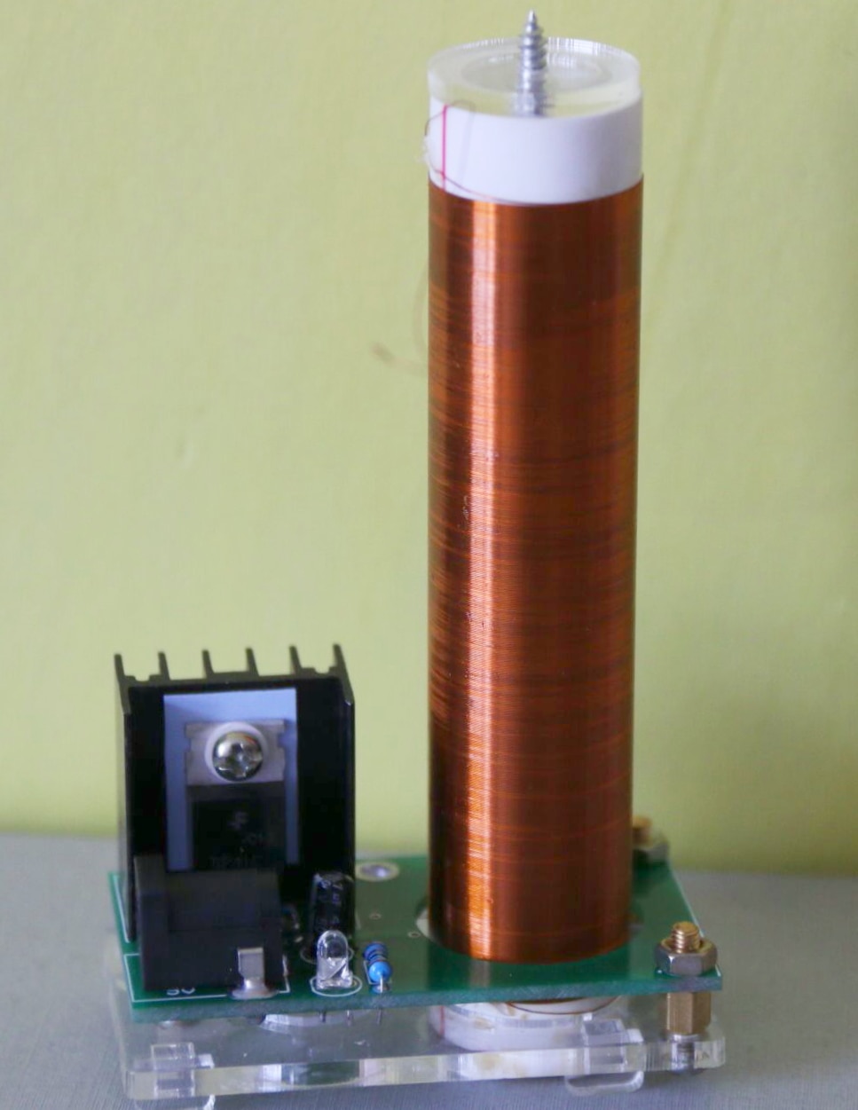 Mini Tesla Coil Met Voeding 9V 1A – Vicedeal
