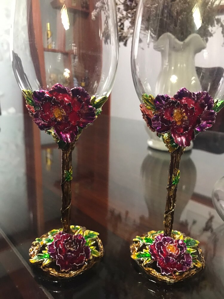 BEAUTIFUL 3D RELIEF ROSE CRYSTAL GLASS GOBLET VINT... – Vicedeal