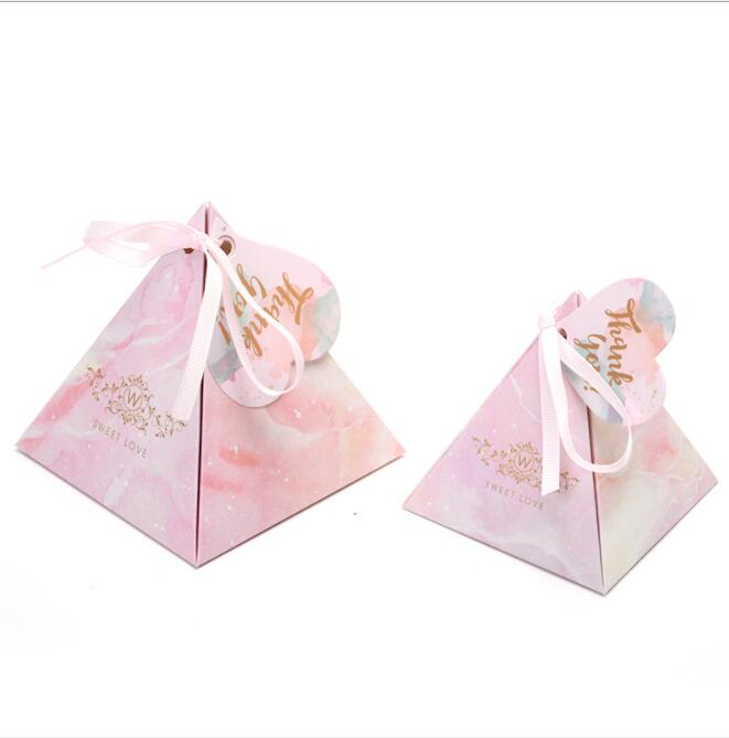 Flamingo Marble style Triangular Pyramid Wedding F... – Vicedeal