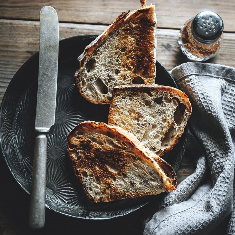 Vintage Starlight Series Iron Bread Trays Antique ... – Grandado