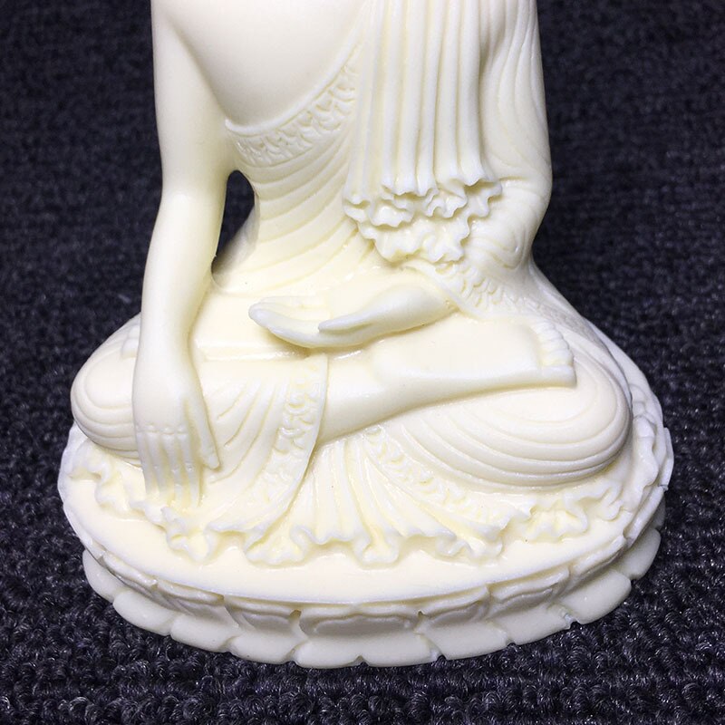 White statue of Buddha Shakyamuni， Modern art scul... – Vicedeal