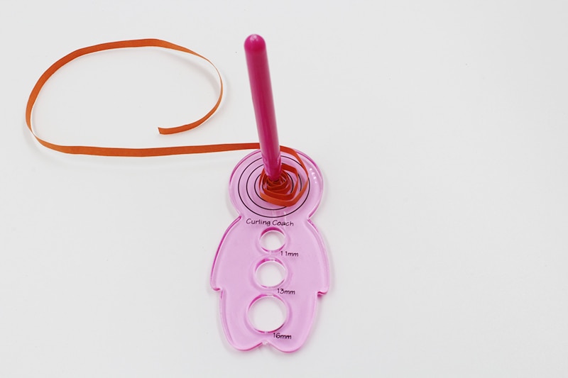 DIY Cute Doll Shape Curling Coach Paper Quilling T... – Grandado