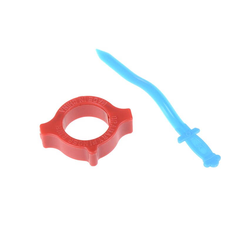 Sword Through Finger April Fools' Day Decor trucos... – Vicedeal