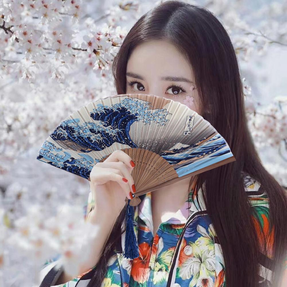 Silk Fan Japanese Folding Bamboo Fan Kanagawa Wave... – Grandado
