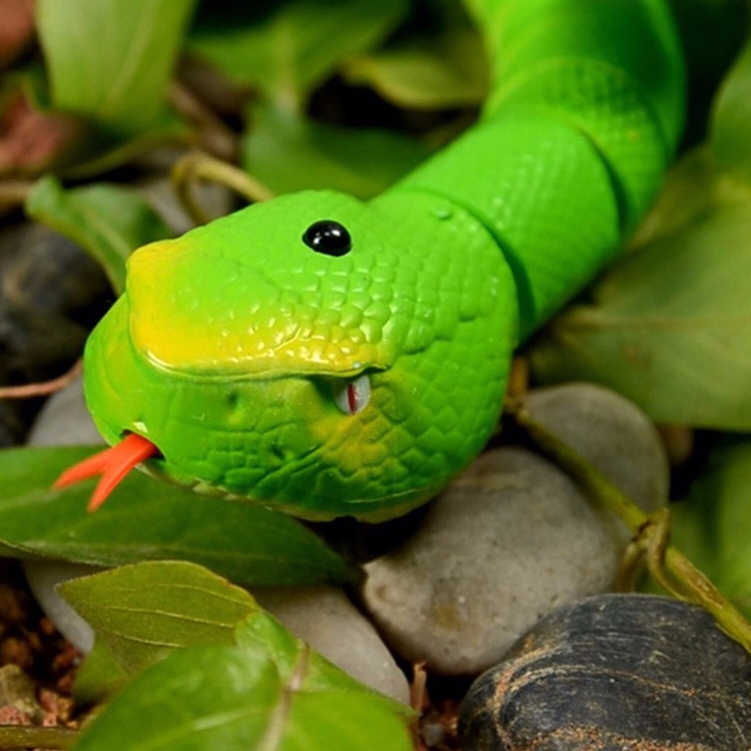 Realistic Simulation USB Rechargeable RC Snake Toy... – Grandado