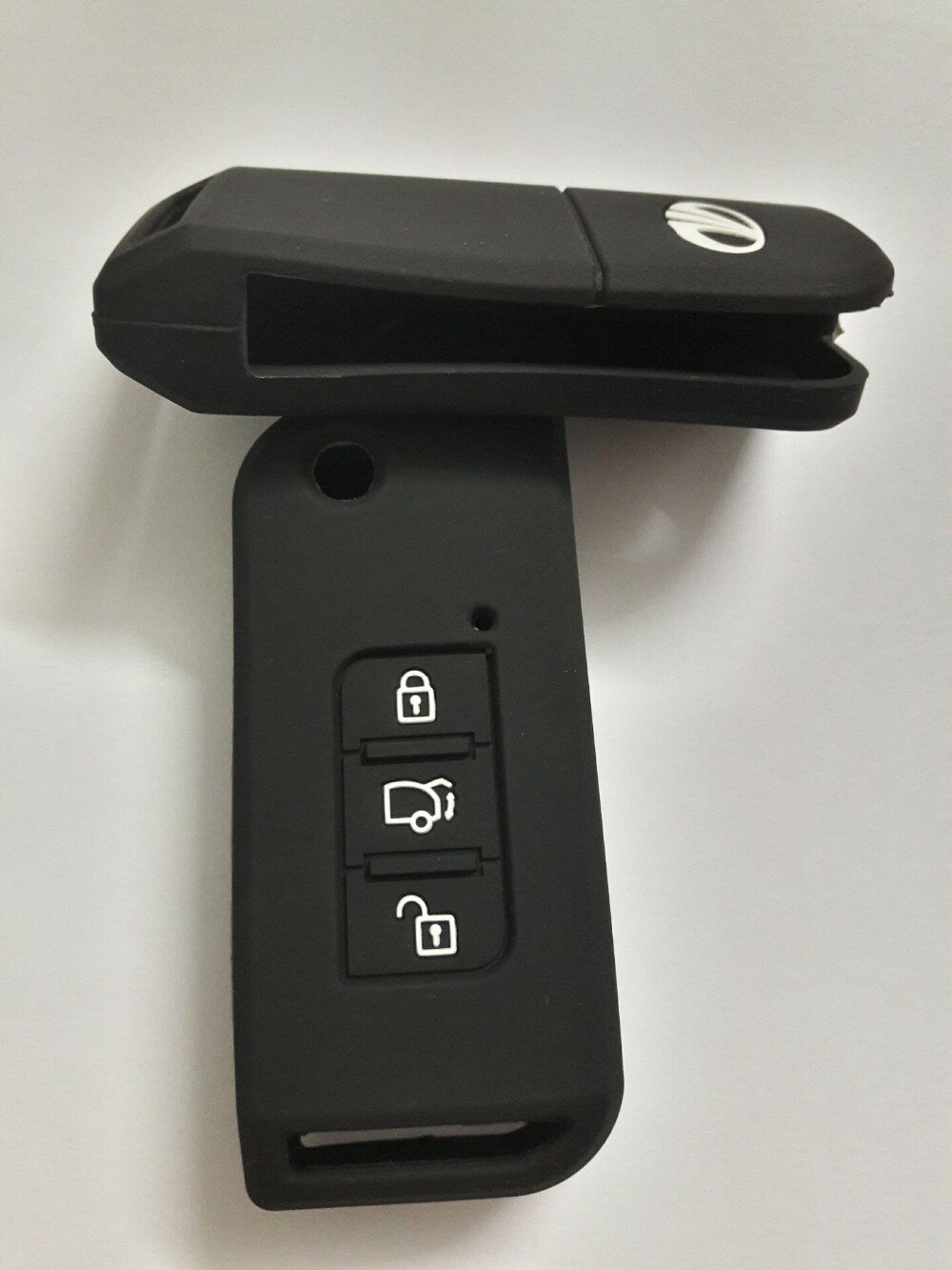 3Button Silicone Cover For Mahindra XUV 500 Flip K... – Vicedeal