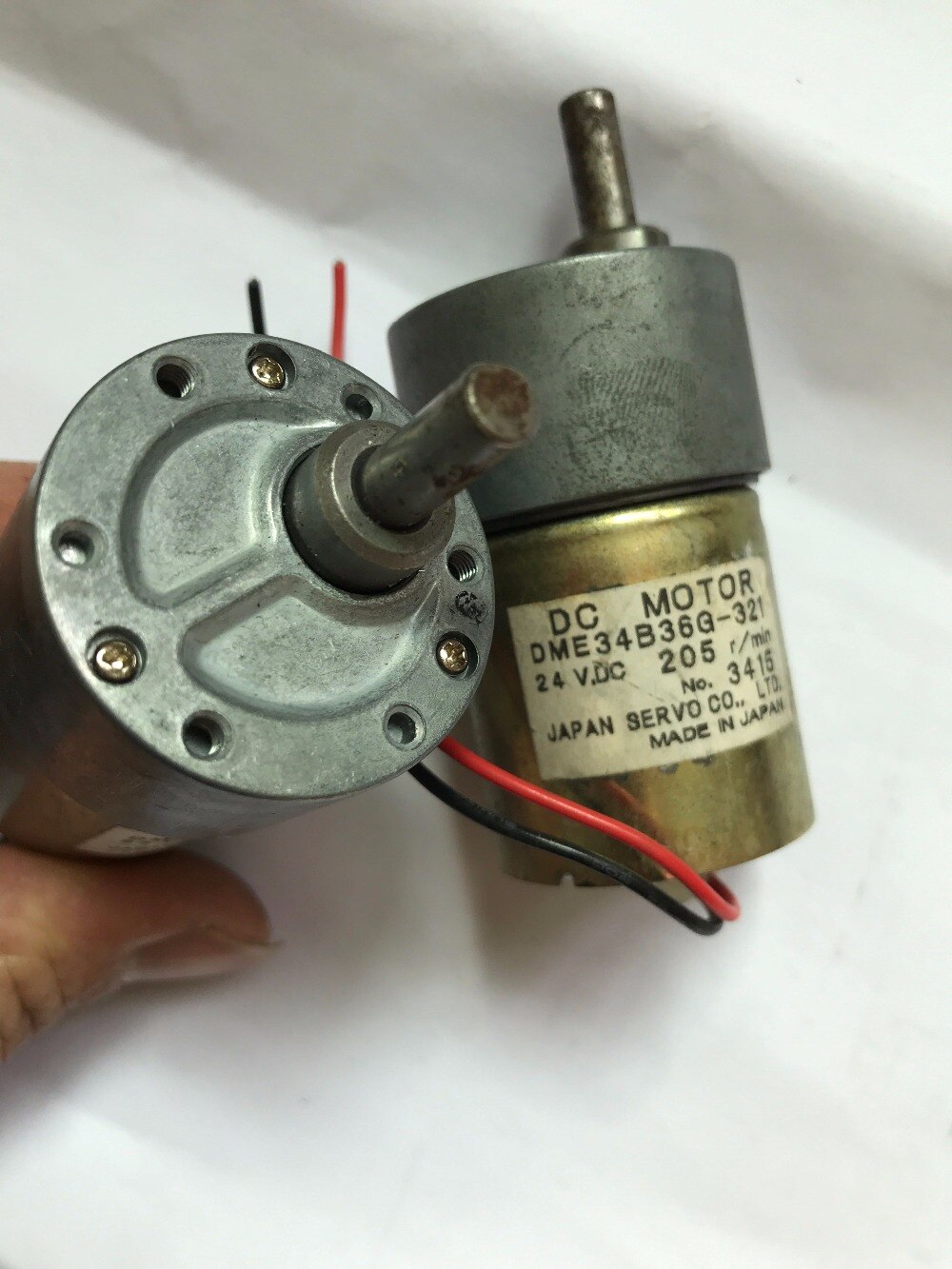 DC Gearhead Motoren. DME34B36G-321 DC24V 205r/min – Vicedeal