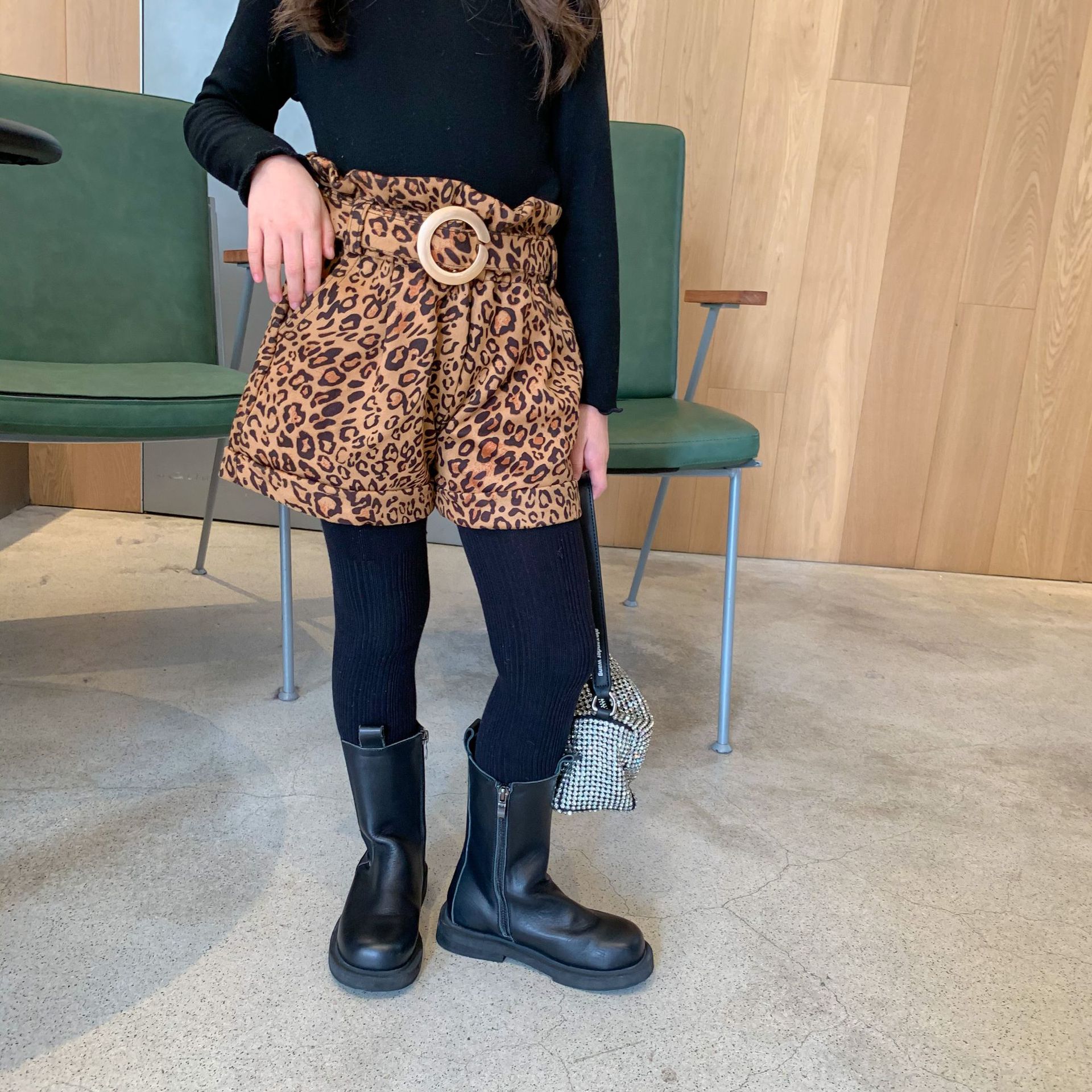 Winter Girls Leoaprd Shorts Kids Shorts – Grandado