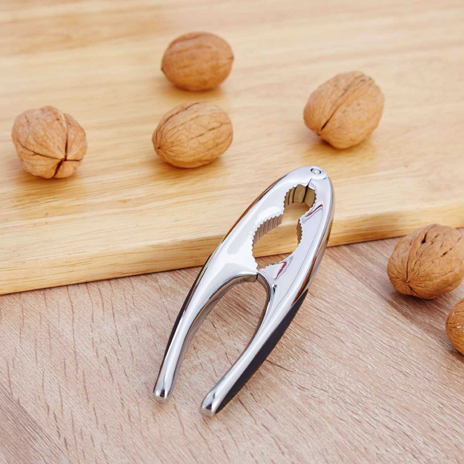 Nut Crackers Walnut Chestnut Opener Nutcracker She... – Grandado