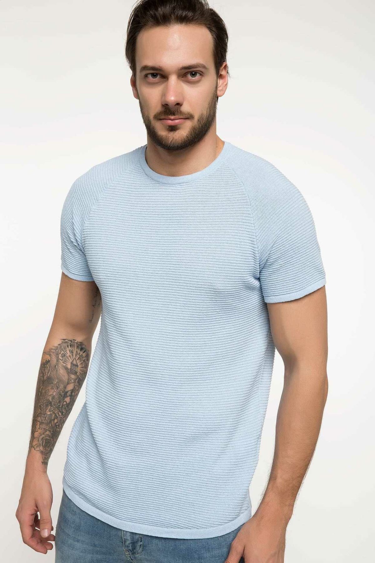 DeFacto Man Shirt Crewneck Slim Pure Color Cotton ... – Grandado