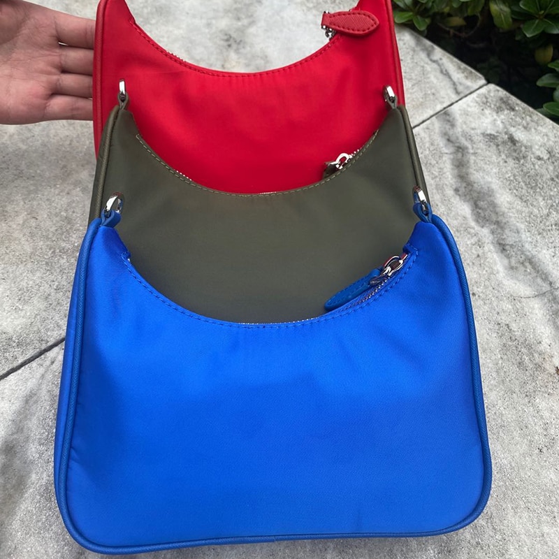 Nylon Tas Drie In Een Netto Rood Hetzelfde Type Ho... – Grandado