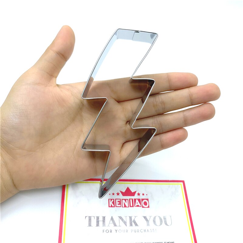 KENIAO Flash Cookie Cutter for Kids - 5.5 x 11.8 c... – Grandado