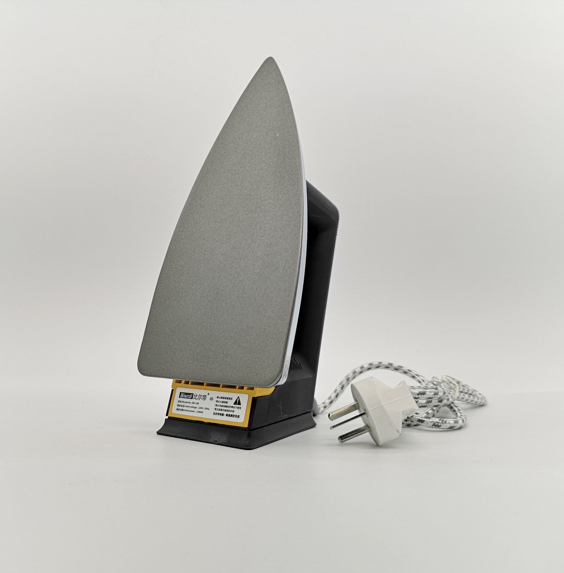 Vintage ironing machine 1000W electric steam railw... – Grandado