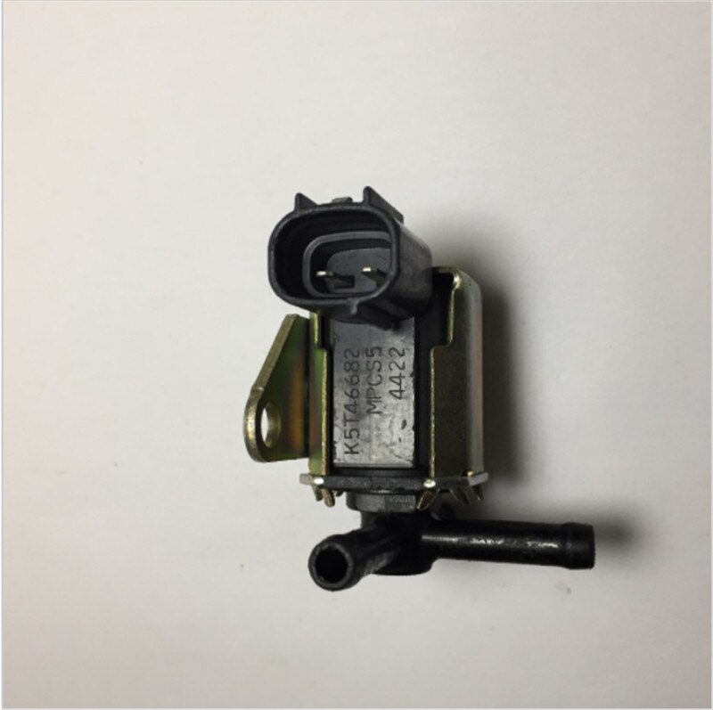 EGR Vacuum Solenoid Switch Valve VSV K5T46682 – Grandado