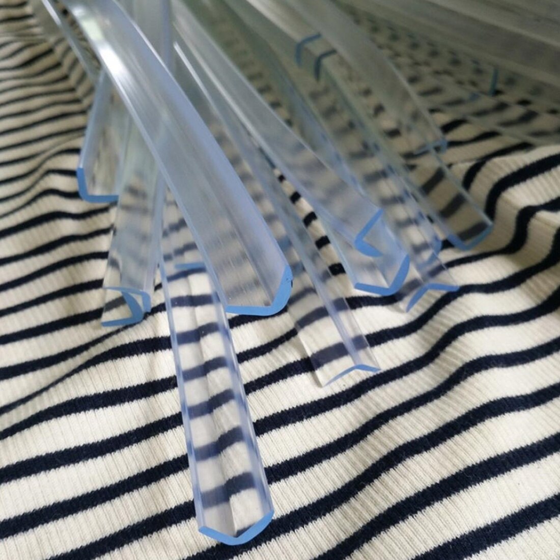 Glass Table Edge Furniture Guard Strip Horror Cras... – Grandado