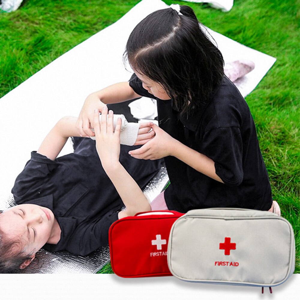 15pcs Kids Cosplay Kit Wooden First Aid Kit Equipm... – Grandado