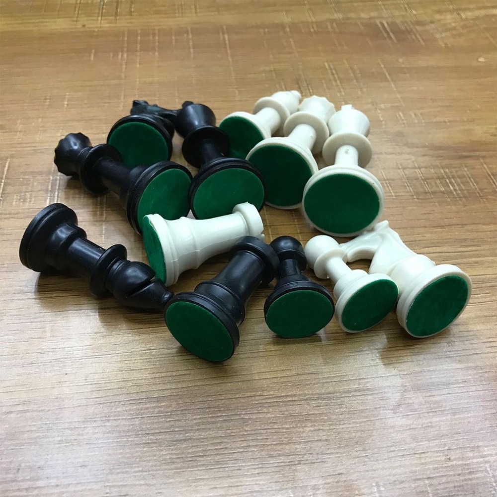 Compact Size 65MM 32 Medieval Chess Pieces/Plastic... – Grandado