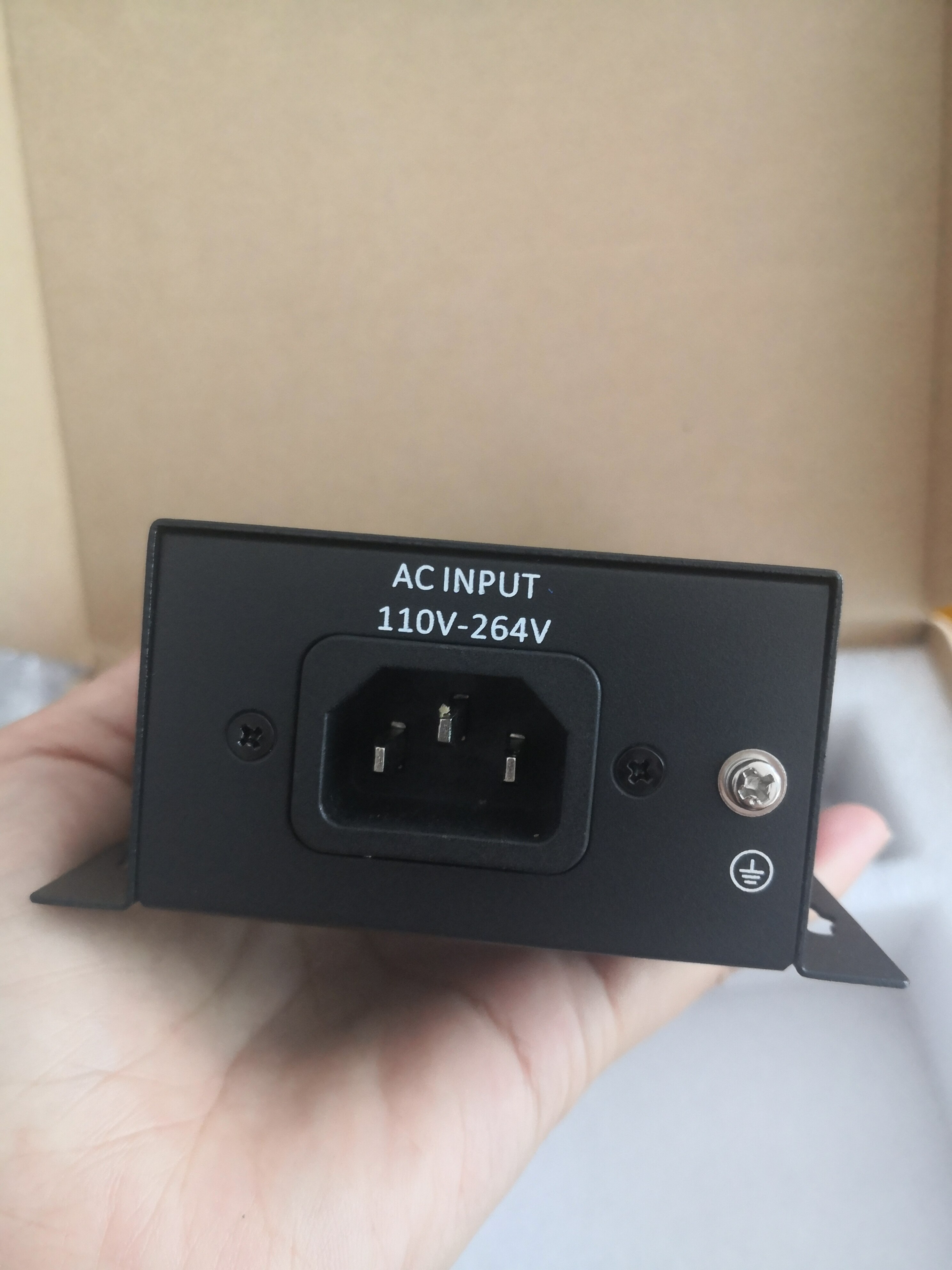 TLT-TECH Industrial Grade Iron Shell PoE Injector ... – Grandado