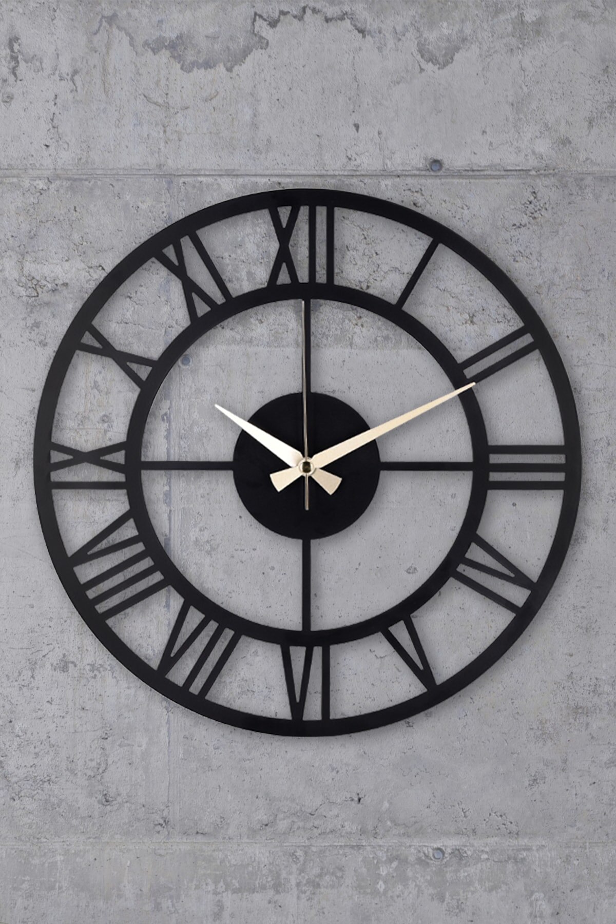 Roman Black Metal Black Wall Clock 41x41 cm – Vicedeal