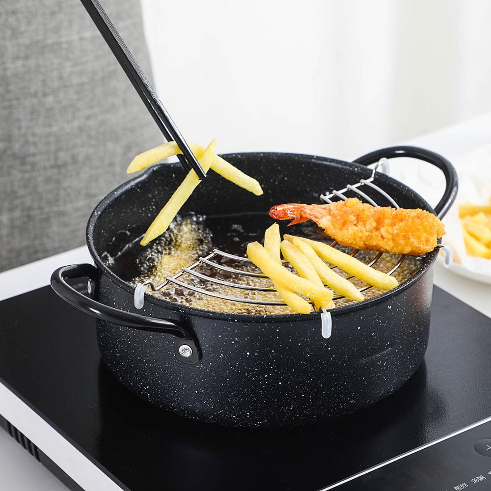 Japanese Style Deep Frying Pan With Oil Filter Hol... – Grandado