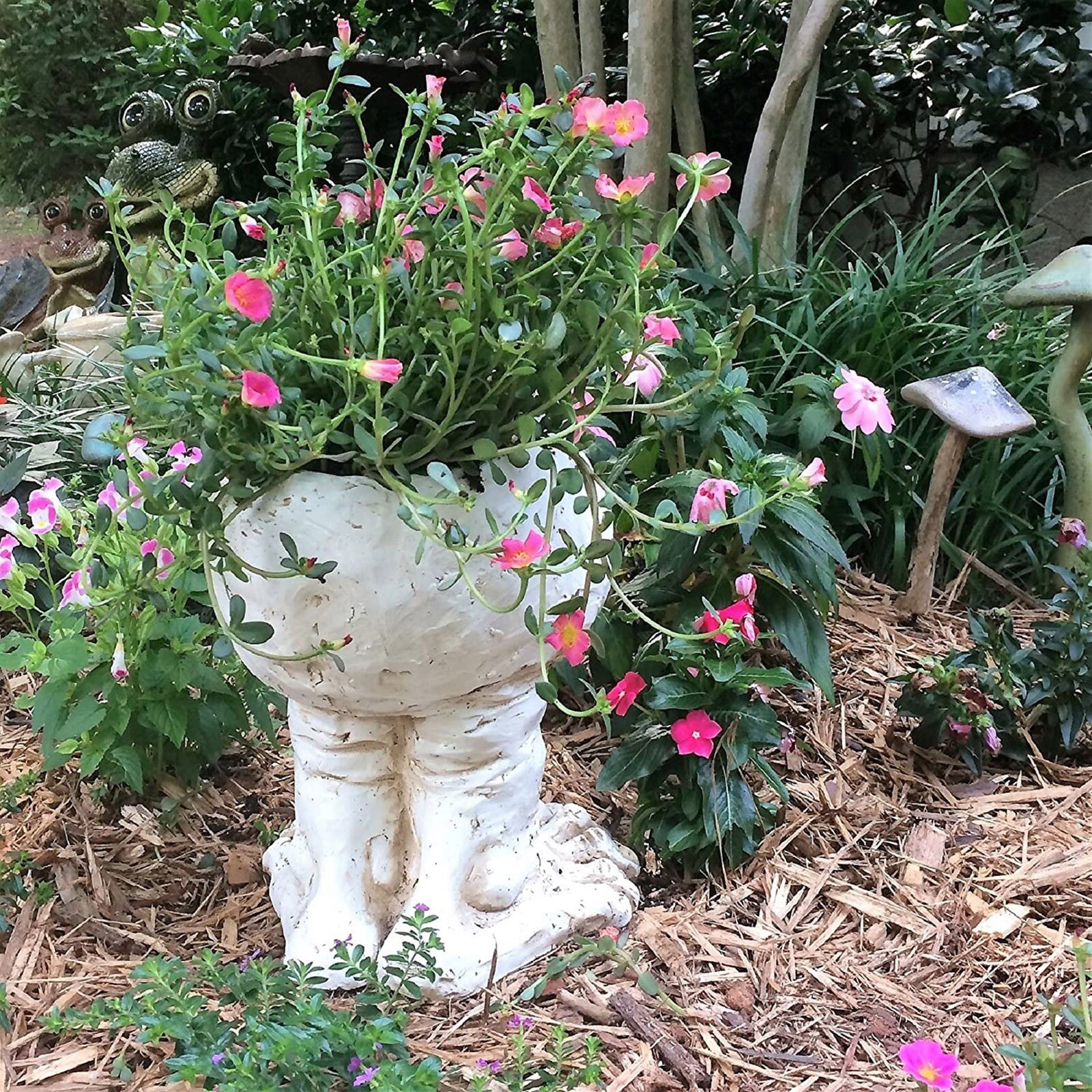 Muggly's The Face Garden Statue Planter Outdoor Ga... – Vicedeal