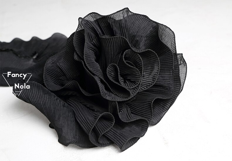 White/Black Pleated wave Texture 3D Stereo Falbala... – Grandado